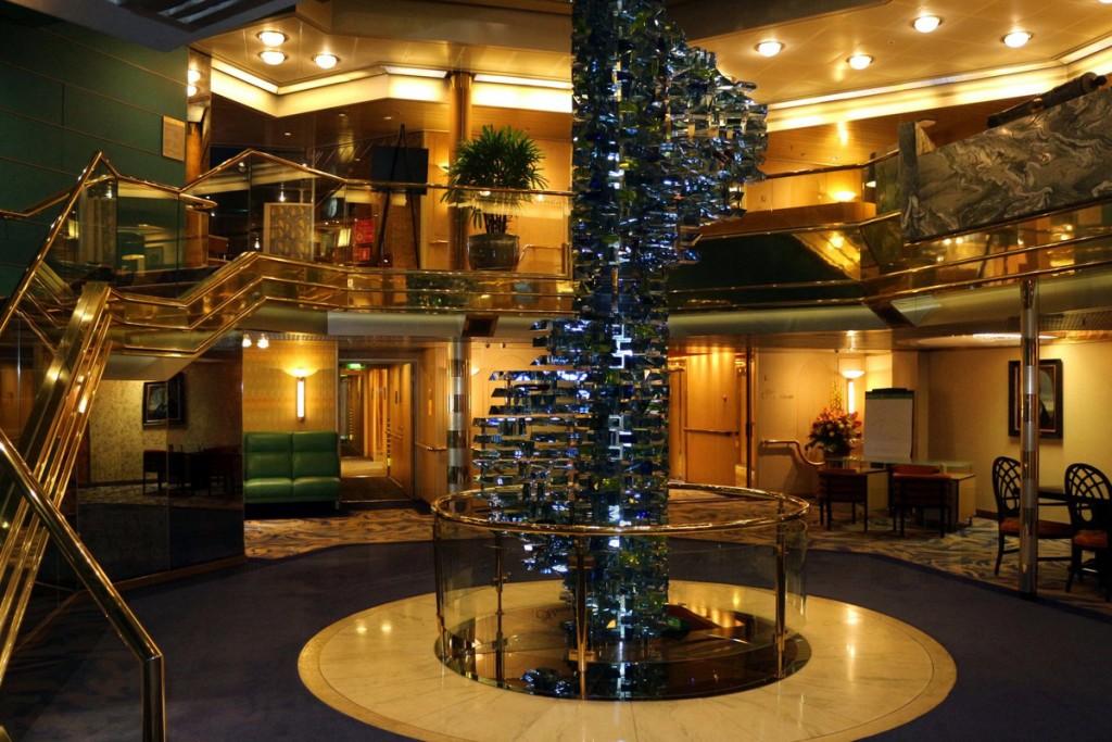 Veendam Atrium | HAL Cruiser Information